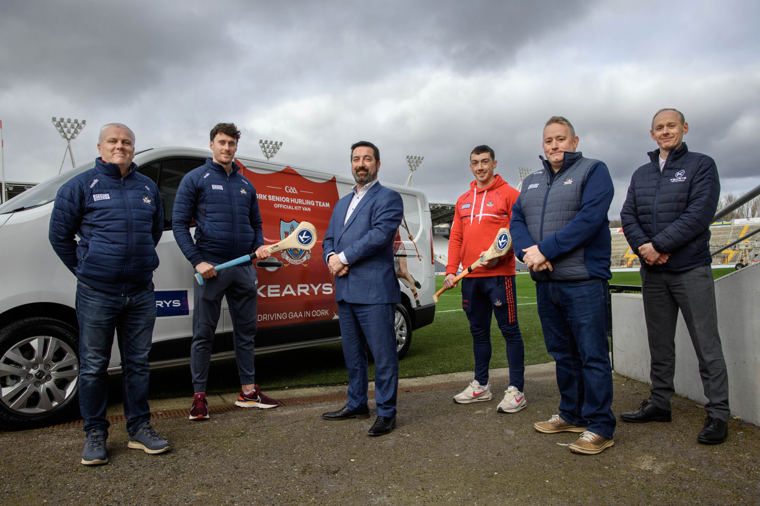 Kearys Renault presents Cork GAA with six new kit vans – Cork GAA